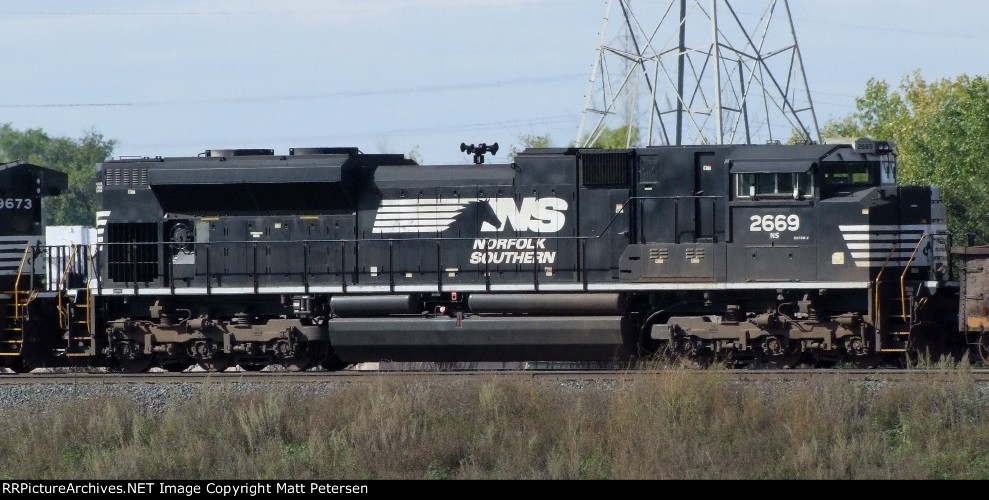 NS 2669